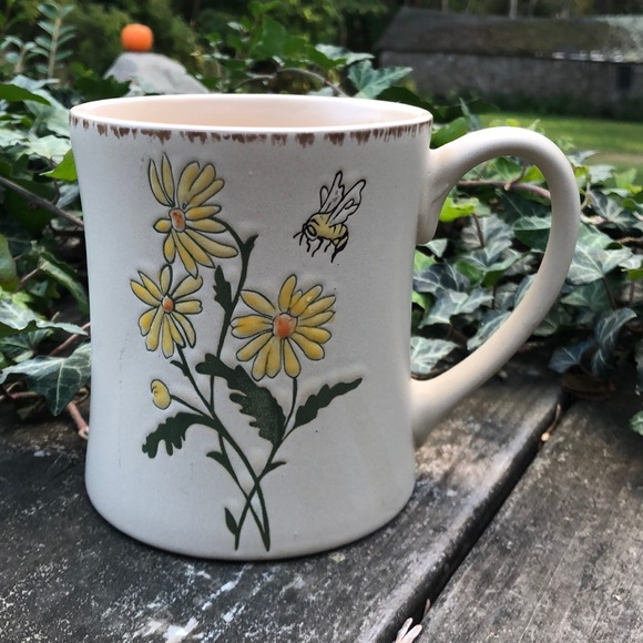 spectrum | Kitchen | Spectrum Designz Floral Mug | Poshmark